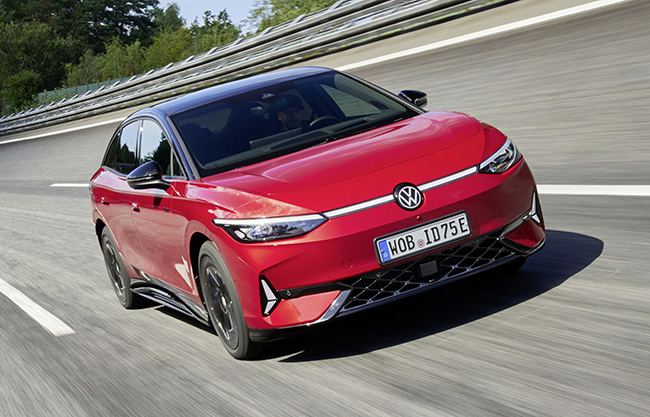 ПРЕМИЕРА: Volkswagen ID.7 GTX – 340 коњски сили и погон на сите четири ...